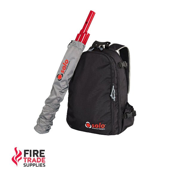 SOLO613-001 Backpack & Poles Kit